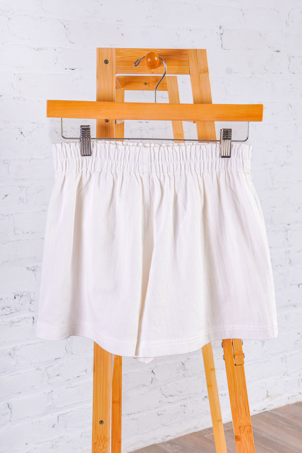 Monaco Shorts – Red Clover