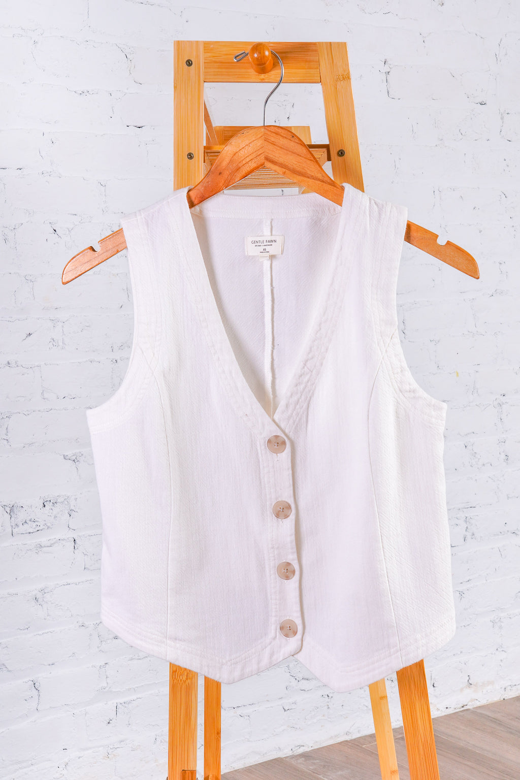 Monaco Vest – Red Clover