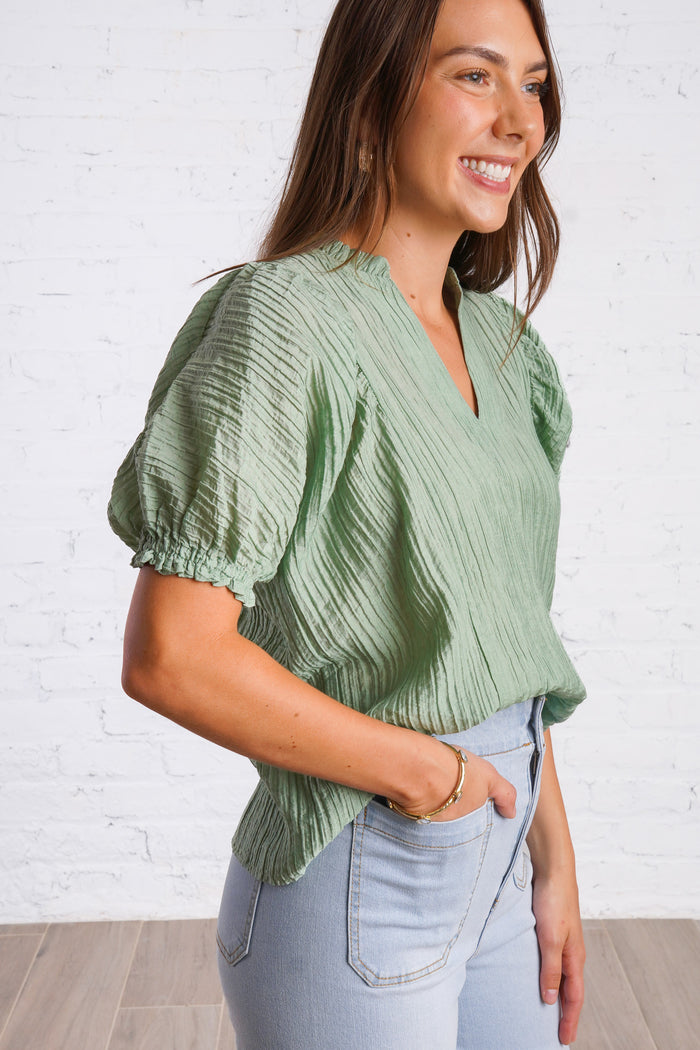 Tops – Red Clover